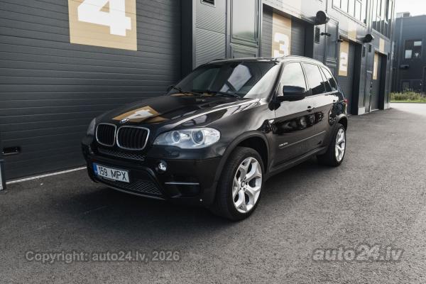 Melns BMW X5 2011 Tallina, ar dzinēja tilpumu 3.00 L un nobraukumu 393 tūkst. km par 7990 €, foto 1 vietnē AUTOMOTO.COM.LV