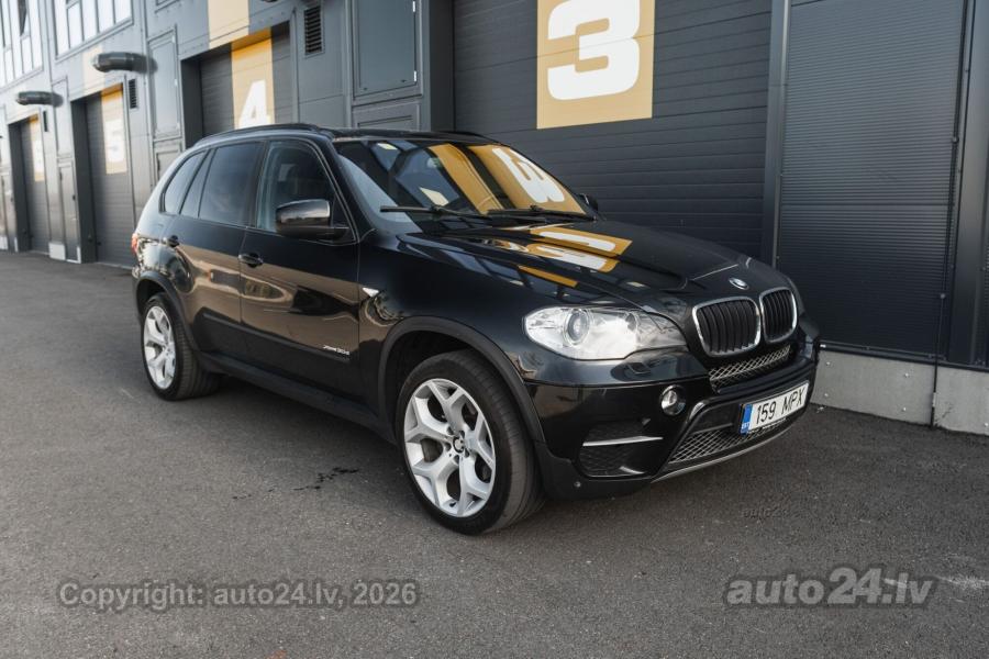 Black BMW X5 2011 in Tallinn, with an engine capacity of 3.00 L and mileage of 393 thousand km for 7990 €, photo 3 on AUTOMOTO.COM.LV