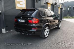 Black BMW X5 2011 in Tallinn, with an engine capacity of 3.00 L and mileage of 393 thousand km for 7990 €, photo 4 on AUTOMOTO.COM.LV