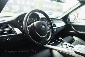 Black BMW X5 2011 in Tallinn, with an engine capacity of 3.00 L and mileage of 393 thousand km for 7990 €, photo 10 on AUTOMOTO.COM.LV