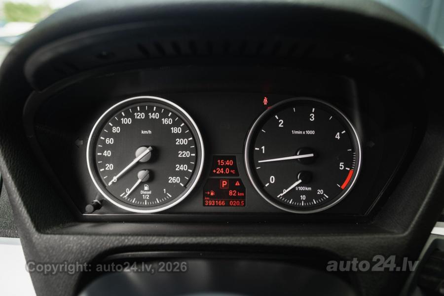 Black BMW X5 2011 in Tallinn, with an engine capacity of 3.00 L and mileage of 393 thousand km for 7990 €, photo 15 on AUTOMOTO.COM.LV