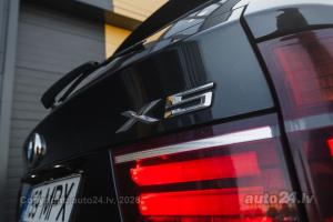 Black BMW X5 2011 in Tallinn, with an engine capacity of 3.00 L and mileage of 393 thousand km for 7990 €, photo 27 on AUTOMOTO.COM.LV