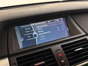Black BMW X5 2011 in Marijampole, with an engine capacity of 2.99 L and mileage of 268 thousand km for 10999 €, photo 6 on AUTOMOTO.COM.LV