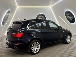 Black BMW X5 2011 in Marijampole, with an engine capacity of 2.99 L and mileage of 268 thousand km for 10999 €, photo 8 on AUTOMOTO.COM.LV
