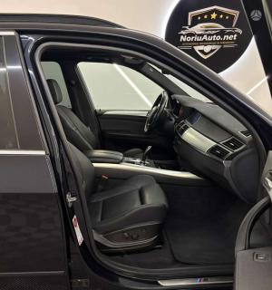 Black BMW X5 2011 in Marijampole, with an engine capacity of 2.99 L and mileage of 268 thousand km for 10999 €, photo 13 on AUTOMOTO.COM.LV