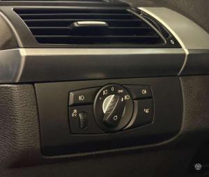 Black BMW X5 2011 in Marijampole, with an engine capacity of 2.99 L and mileage of 268 thousand km for 10999 €, photo 24 on AUTOMOTO.COM.LV