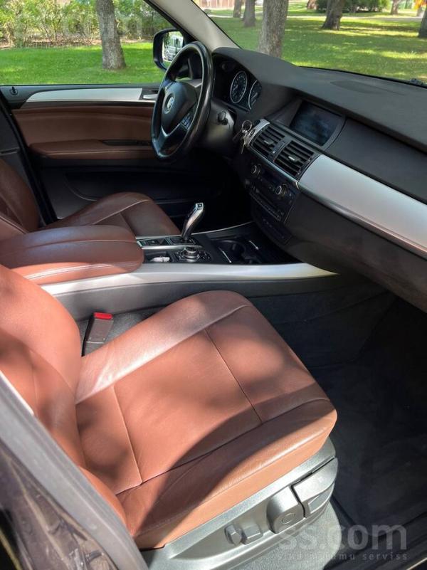 Melns BMW X5 2011 Rīga, ar dzinēja tilpumu 3.00 L un nobraukumu 344 tūkst. km par 9450 €, foto 9 vietnē AUTOMOTO.COM.LV