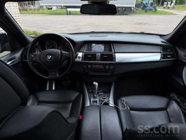 Melns BMW X5 2011 Valmiera, ar dzinēja tilpumu 3.00 L un nobraukumu 379 tūkst. km par 9500 €, foto 10 vietnē AUTOMOTO.COM.LV
