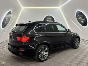 Black BMW X5 2011 in Marijampole, with an engine capacity of 2.99 L and mileage of 269 thousand km for 12650 €, photo 7 on AUTOMOTO.COM.LV