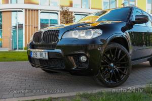 Black BMW X5 2011 in Tallinn, with an engine capacity of 3.00 L and mileage of 270 thousand km for 15299 €, photo 3 on AUTOMOTO.COM.LV