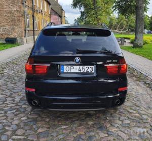 Black BMW X5 2011 in Jelgava, with an engine capacity of 3.00 L and mileage of 0 thousand km for 8900 €, photo 7 on AUTOMOTO.COM.LV