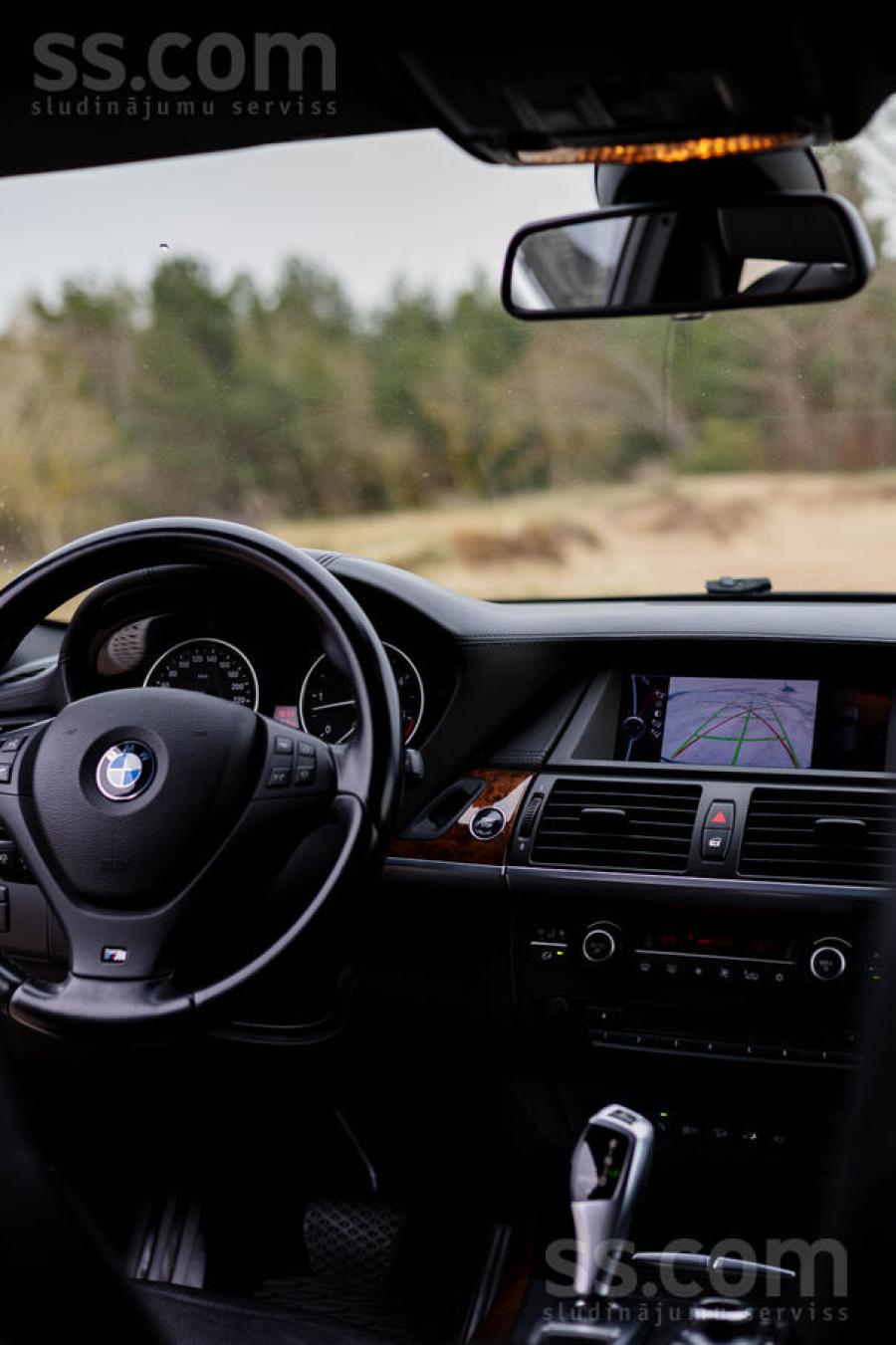 Melns BMW X5 2011 Liepāja, ar dzinēja tilpumu 3.00 L un nobraukumu 238 tūkst. km par 10500 €, foto 5 vietnē AUTOMOTO.COM.LV