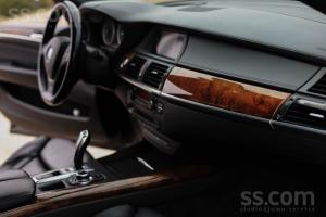 Melns BMW X5 2011 Liepāja, ar dzinēja tilpumu 3.00 L un nobraukumu 238 tūkst. km par 10500 €, foto 7 vietnē AUTOMOTO.COM.LV