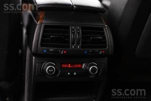 Melns BMW X5 2011 Liepāja, ar dzinēja tilpumu 3.00 L un nobraukumu 238 tūkst. km par 10500 €, foto 10 vietnē AUTOMOTO.COM.LV