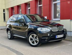 Melns BMW X5 2011 Kėdainiai, ar dzinēja tilpumu 2.99 L un nobraukumu 284 tūkst. km par 11900 €, foto 1 vietnē AUTOMOTO.COM.LV