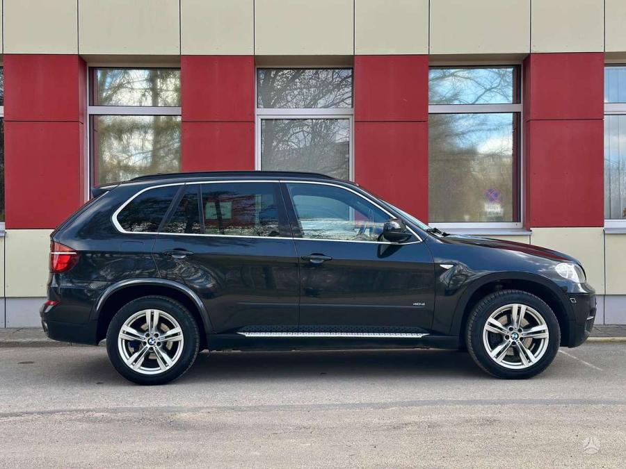 Melns BMW X5 2011 Kėdainiai, ar dzinēja tilpumu 2.99 L un nobraukumu 284 tūkst. km par 11900 €, foto 7 vietnē AUTOMOTO.COM.LV
