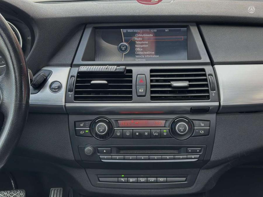 Melns BMW X5 2011 Kėdainiai, ar dzinēja tilpumu 2.99 L un nobraukumu 284 tūkst. km par 11900 €, foto 13 vietnē AUTOMOTO.COM.LV