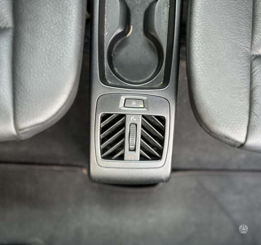 Melns BMW X5 2011 Kėdainiai, ar dzinēja tilpumu 2.99 L un nobraukumu 284 tūkst. km par 11900 €, foto 21 vietnē AUTOMOTO.COM.LV