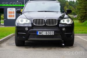 Melns BMW X5 2011 Rīga, ar dzinēja tilpumu 3.00 L un nobraukumu 247 tūkst. km par 11790 €, foto 6 vietnē AUTOMOTO.COM.LV