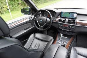 Melns BMW X5 2011 Rīga, ar dzinēja tilpumu 3.00 L un nobraukumu 247 tūkst. km par 11790 €, foto 15 vietnē AUTOMOTO.COM.LV