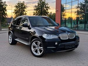 Melns BMW X5 2011 Utena, ar dzinēja tilpumu 3.00 L un nobraukumu 217 tūkst. km par 10500 €, foto  vietnē AUTOMOTO.COM.LV