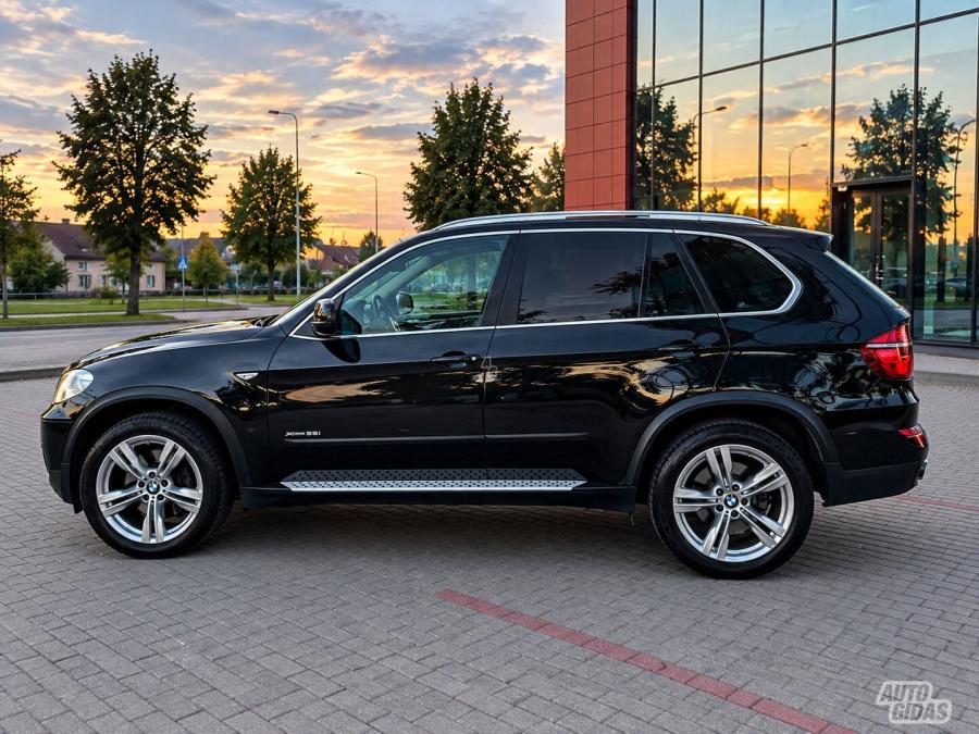 Melns BMW X5 2011 Utena, ar dzinēja tilpumu 3.00 L un nobraukumu 217 tūkst. km par 10500 €, foto 6 vietnē AUTOMOTO.COM.LV