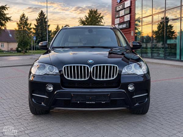 БМВ Х5 2011 в Утена на AUTOMOTO.COM.LV Черный БМВ Х5 2011 в Утена, объемом двигателя 3.00 л и пробегом 217 тыс. км за 10500 €, фото 8 на AUTOMOTO.COM.LV