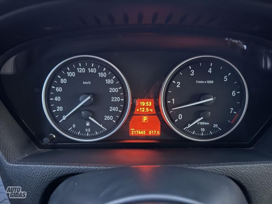 Melns BMW X5 2011 Utena, ar dzinēja tilpumu 3.00 L un nobraukumu 217 tūkst. km par 10500 €, foto 19 vietnē AUTOMOTO.COM.LV