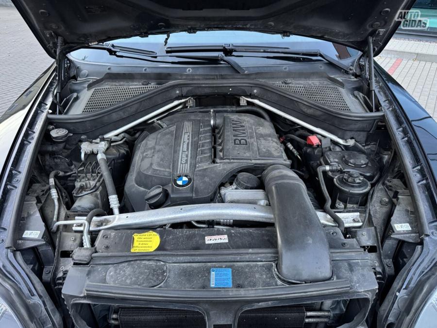 Melns BMW X5 2011 Utena, ar dzinēja tilpumu 3.00 L un nobraukumu 217 tūkst. km par 10500 €, foto 27 vietnē AUTOMOTO.COM.LV