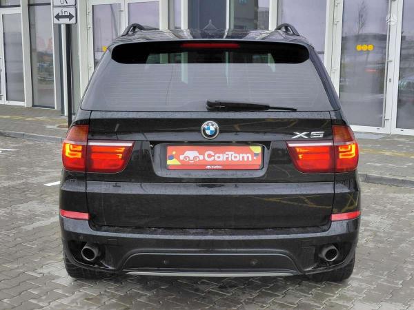 БМВ Х5 2011 в Вильнюс на AUTOMOTO.COM.LV Черный БМВ Х5 2011 в Вильнюс, объемом двигателя 2.99 л и пробегом 264 тыс. км за 8500 €, фото 6 на AUTOMOTO.COM.LV