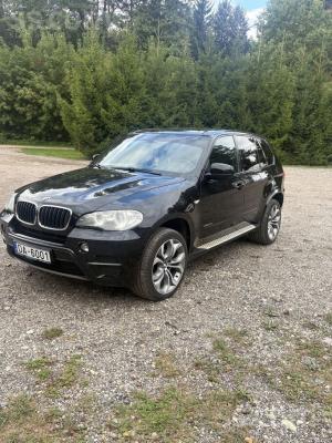 Melns BMW X5 2011 Ludza, ar dzinēja tilpumu 3.00 L un nobraukumu 435 tūkst. km par 12000 €, foto  vietnē AUTOMOTO.COM.LV