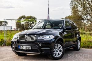 Melns BMW X5 2011 Rīga, ar dzinēja tilpumu 3.00 L un nobraukumu 300 tūkst. km par 11990 €, foto  vietnē AUTOMOTO.COM.LV