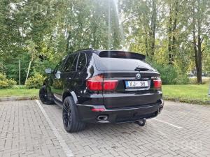 Melns BMW X5 2011 Jelgava, ar dzinēja tilpumu 3.00 L un nobraukumu 367 tūkst. km par 10500 €, foto 6 vietnē AUTOMOTO.COM.LV