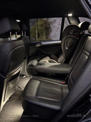 Black BMW X5 2011 in Tallinn, with an engine capacity of 3.00 L and mileage of 395 thousand km for 11000 €, photo 11 on AUTOMOTO.COM.LV