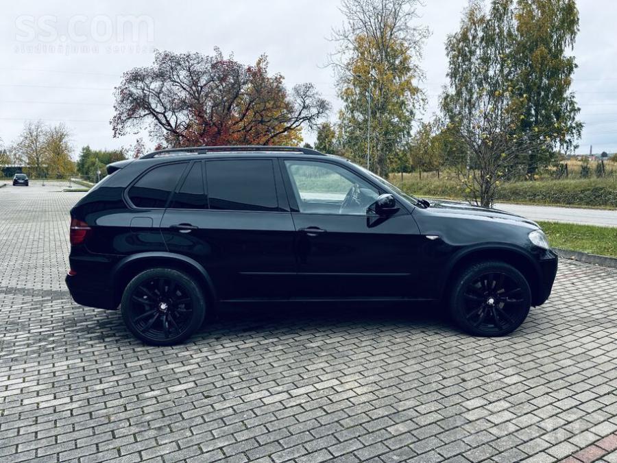 Melns BMW X5 2011 Tukums, ar dzinēja tilpumu 3.00 L un nobraukumu 309 tūkst. km par 13500 €, foto 8 vietnē AUTOMOTO.COM.LV