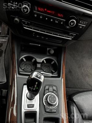 Melns BMW X5 2011 Tukums, ar dzinēja tilpumu 3.00 L un nobraukumu 309 tūkst. km par 13500 €, foto 22 vietnē AUTOMOTO.COM.LV
