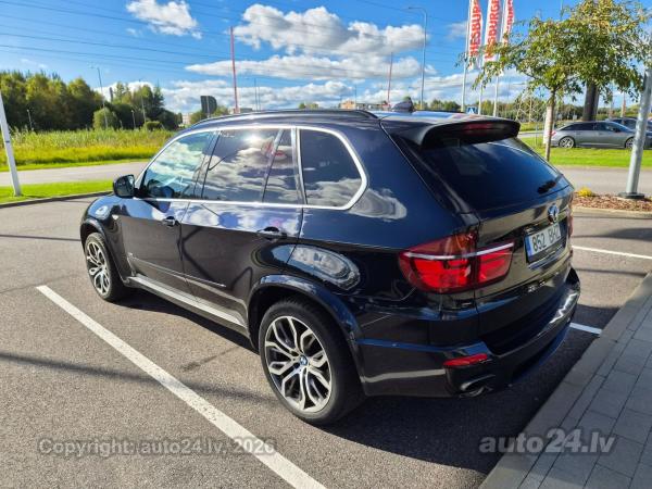 Melns BMW X5 2011 Tallina, ar dzinēja tilpumu 3.00 L un nobraukumu 314 tūkst. km par 10990 €, foto 3 vietnē AUTOMOTO.COM.LV