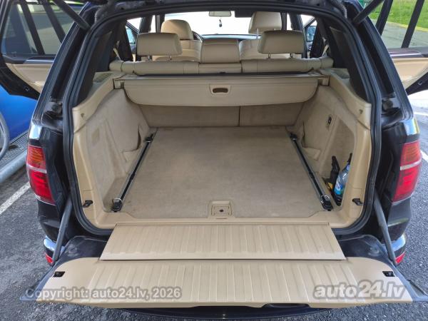 Melns BMW X5 2011 Tallina, ar dzinēja tilpumu 3.00 L un nobraukumu 314 tūkst. km par 10990 €, foto 11 vietnē AUTOMOTO.COM.LV