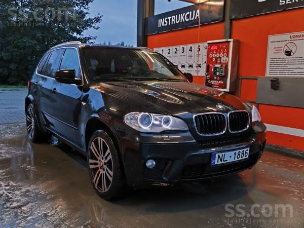 Melns BMW X5 2011 Rīga, ar dzinēja tilpumu 3.00 L un nobraukumu 309 tūkst. km par 14500 €, foto 3 vietnē AUTOMOTO.COM.LV