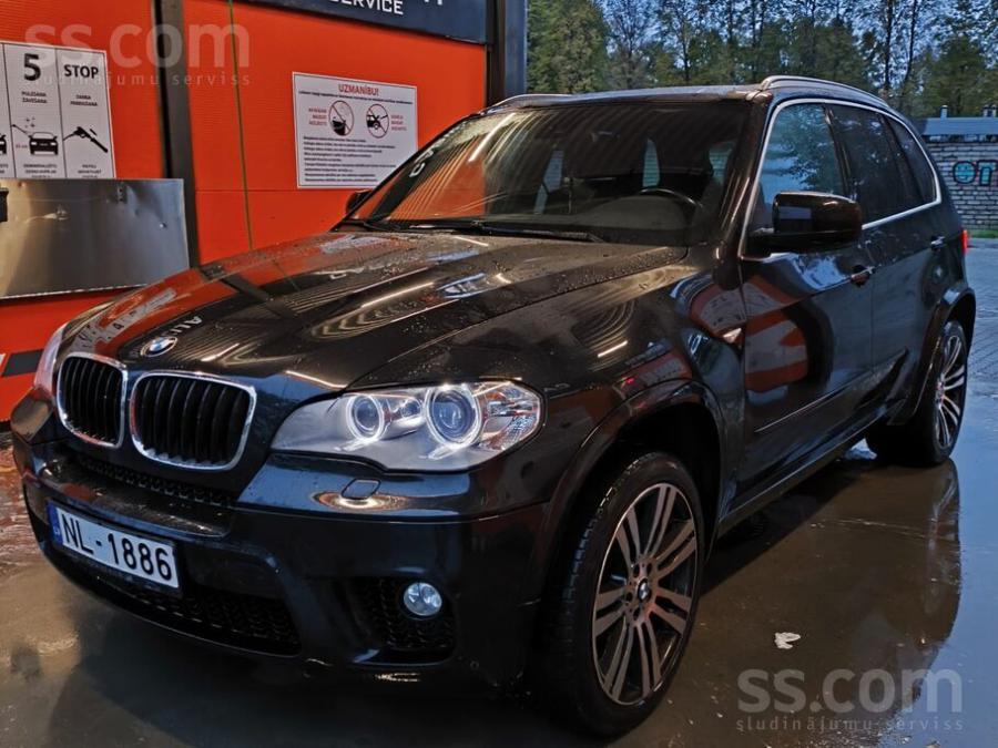 Melns BMW X5 2011 Rīga, ar dzinēja tilpumu 3.00 L un nobraukumu 309 tūkst. km par 14500 €, foto 4 vietnē AUTOMOTO.COM.LV