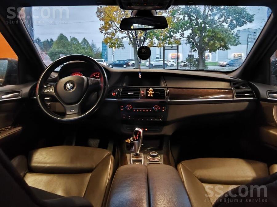 Melns BMW X5 2011 Rīga, ar dzinēja tilpumu 3.00 L un nobraukumu 309 tūkst. km par 14500 €, foto 9 vietnē AUTOMOTO.COM.LV