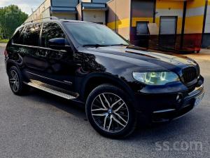 Melns BMW X5 2012 Rīga, ar dzinēja tilpumu 3.00 L un nobraukumu 220 tūkst. km par 10500 €, foto 3 vietnē AUTOMOTO.COM.LV