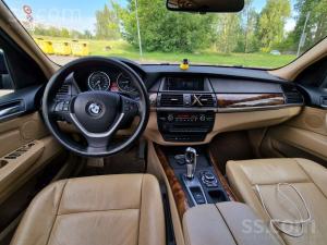 Melns BMW X5 2012 Rīga, ar dzinēja tilpumu 3.00 L un nobraukumu 220 tūkst. km par 10500 €, foto 11 vietnē AUTOMOTO.COM.LV