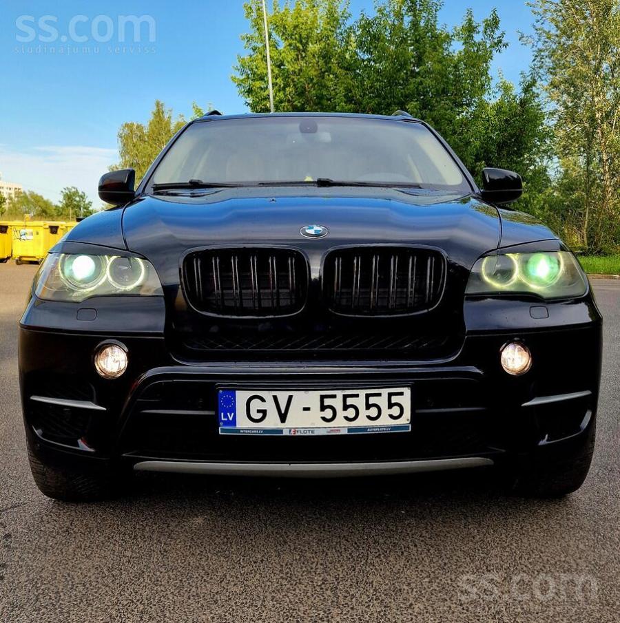 Melns BMW X5 2012 Rīga, ar dzinēja tilpumu 3.00 L un nobraukumu 220 tūkst. km par 10500 €, foto 18 vietnē AUTOMOTO.COM.LV