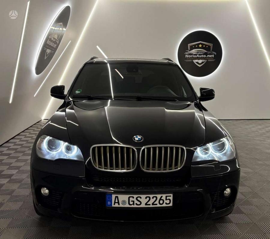 Melns BMW X5 2012 Marijampole, ar dzinēja tilpumu 2.99 L un nobraukumu 300 tūkst. km par 13450 €, foto 26 vietnē AUTOMOTO.COM.LV