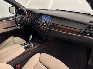 Melns BMW X5 2012 Marijampole, ar dzinēja tilpumu 2.99 L un nobraukumu 298 tūkst. km par 11750 €, foto 7 vietnē AUTOMOTO.COM.LV