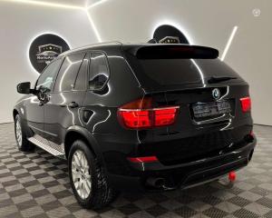 Melns BMW X5 2012 Marijampole, ar dzinēja tilpumu 2.99 L un nobraukumu 298 tūkst. km par 11750 €, foto 27 vietnē AUTOMOTO.COM.LV