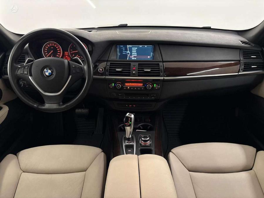 Melns BMW X5 2012 Marijampole, ar dzinēja tilpumu 2.99 L un nobraukumu 298 tūkst. km par 11750 €, foto 33 vietnē AUTOMOTO.COM.LV