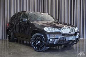 Melns BMW X5 2012 Marijampole, ar dzinēja tilpumu 3.00 L un nobraukumu 216 tūkst. km par 13950 €, foto  vietnē AUTOMOTO.COM.LV