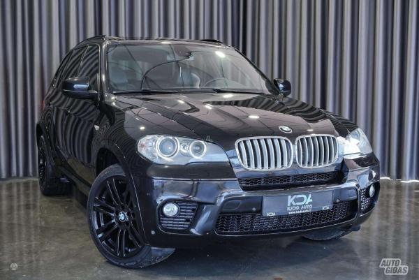 Black BMW X5 2012 in Marijampole, with an engine capacity of 3.00 L and mileage of 216 thousand km for 13950 €, photo 2 on AUTOMOTO.COM.LV